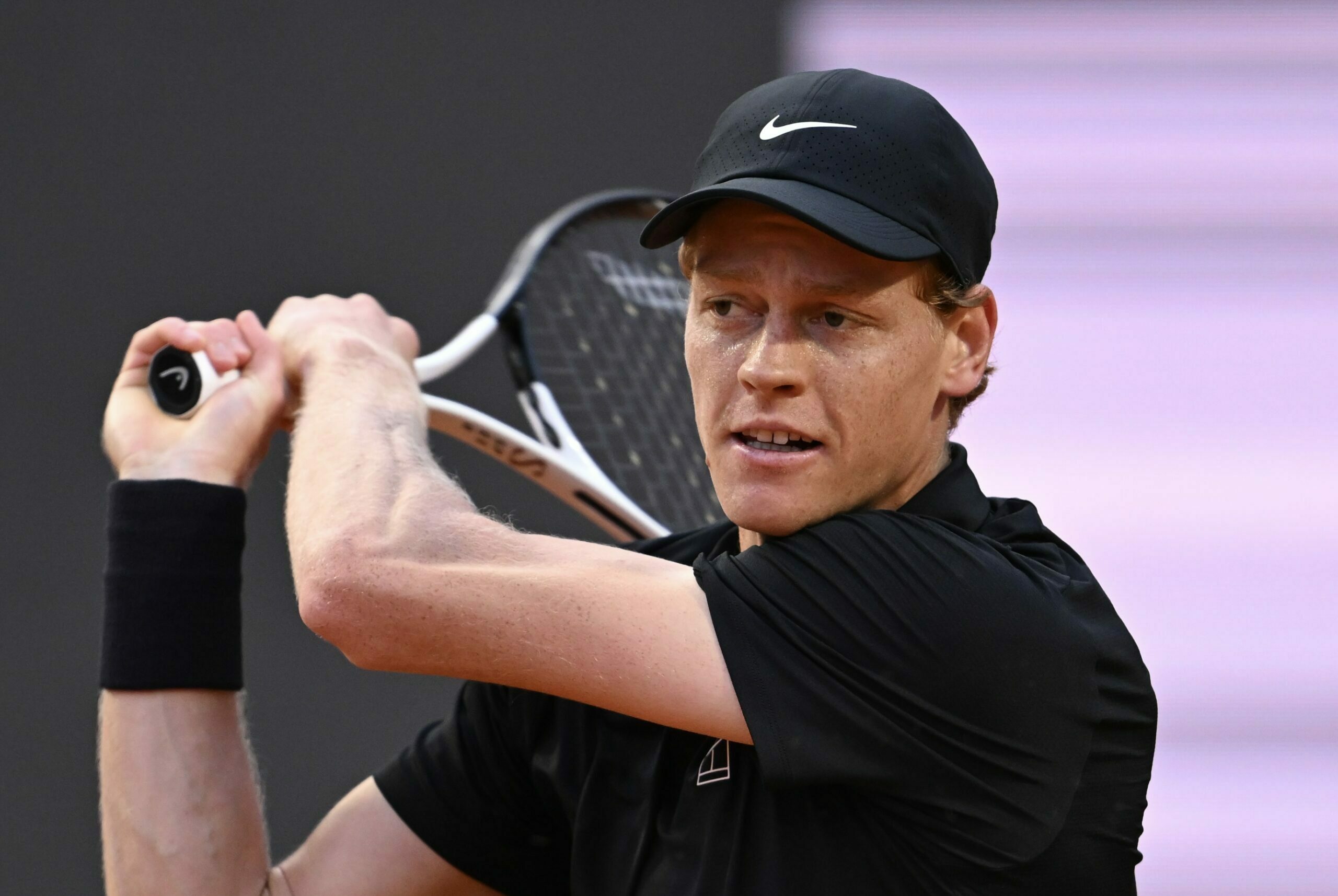 Sinner Finishes Off Medvedev, Now On To Rome Final Against Ruud ...
